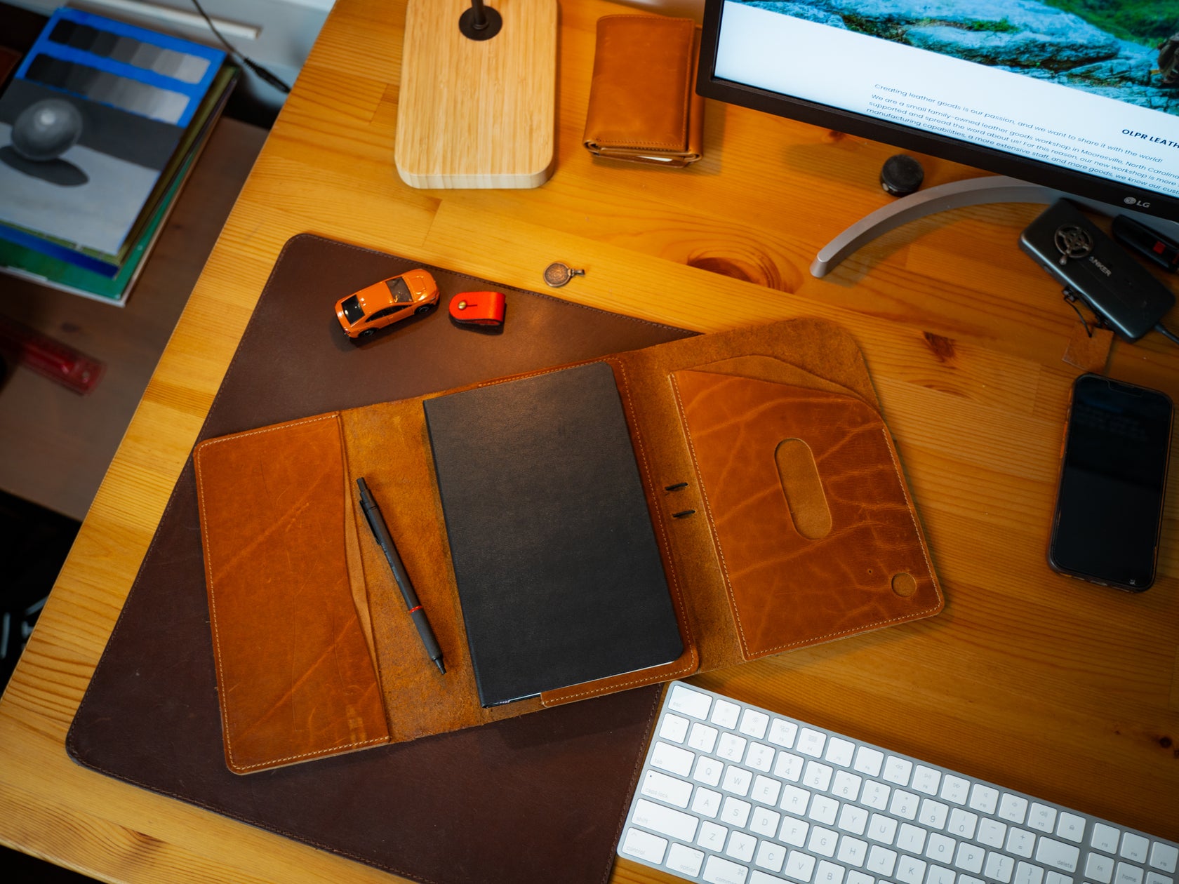 Personalized Leather Padfolios & Portfolios | Olpr.com