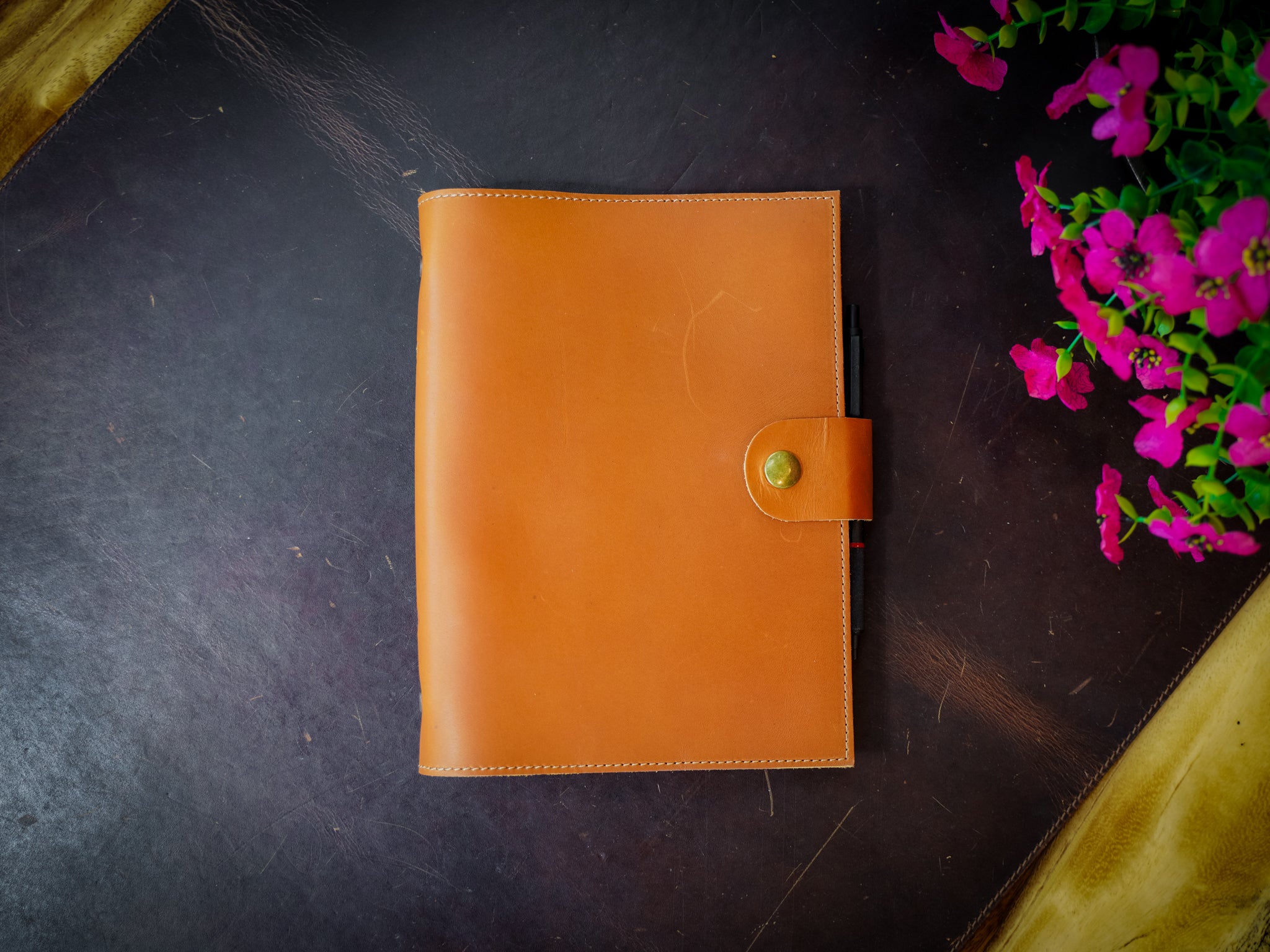 Milwaukee Leather Padfolio with Spiral Refill - Natural | olpr.