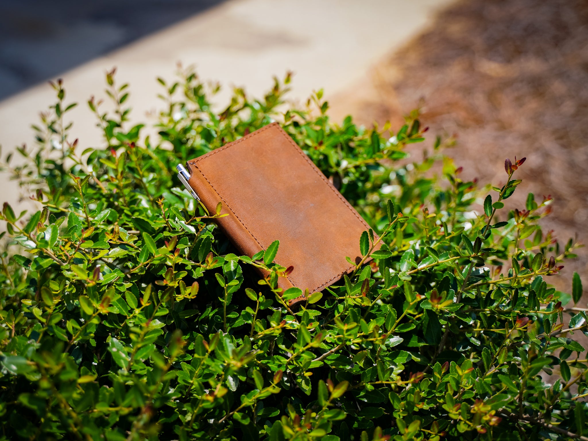 Crazy Horse Leather Mini Journal with Pen - Brown | olpr.