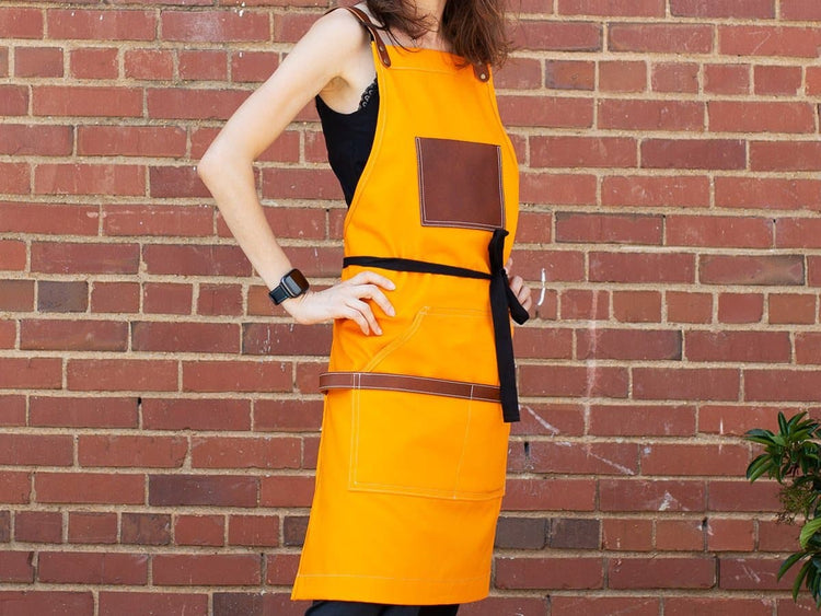 Best Orange Apron with Pockets - Work & Cooking | olpr.