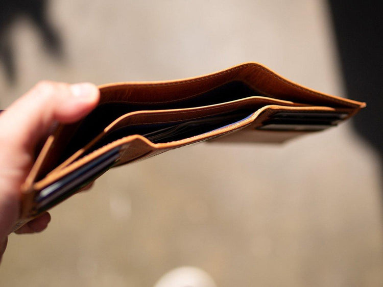 Best Milwaukee Leather Trifold Wallet - Natural | olpr.